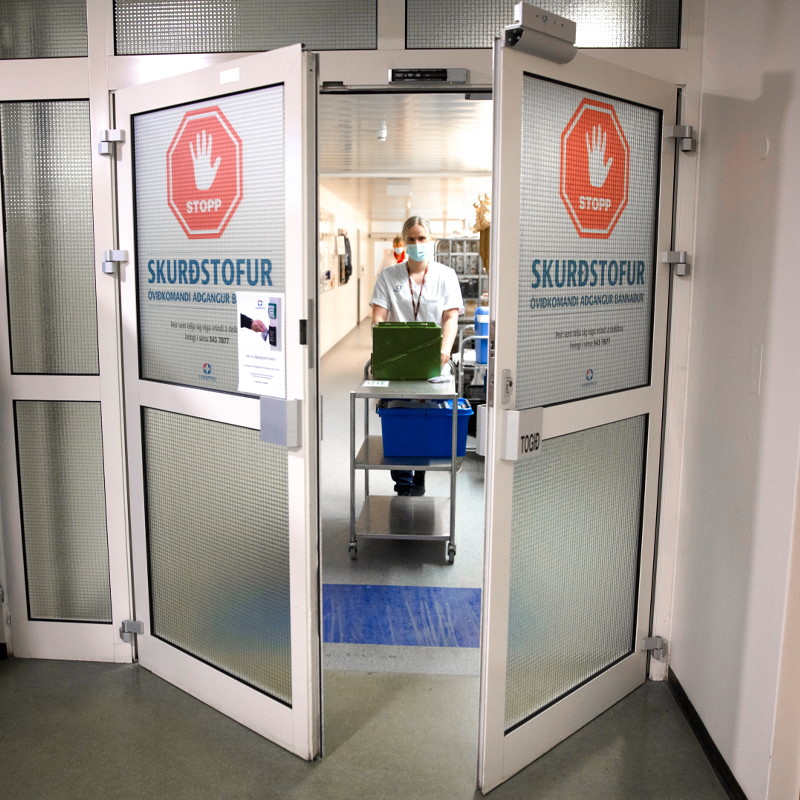 Landspítali Hospital - Touch-Free Access Control with ICT